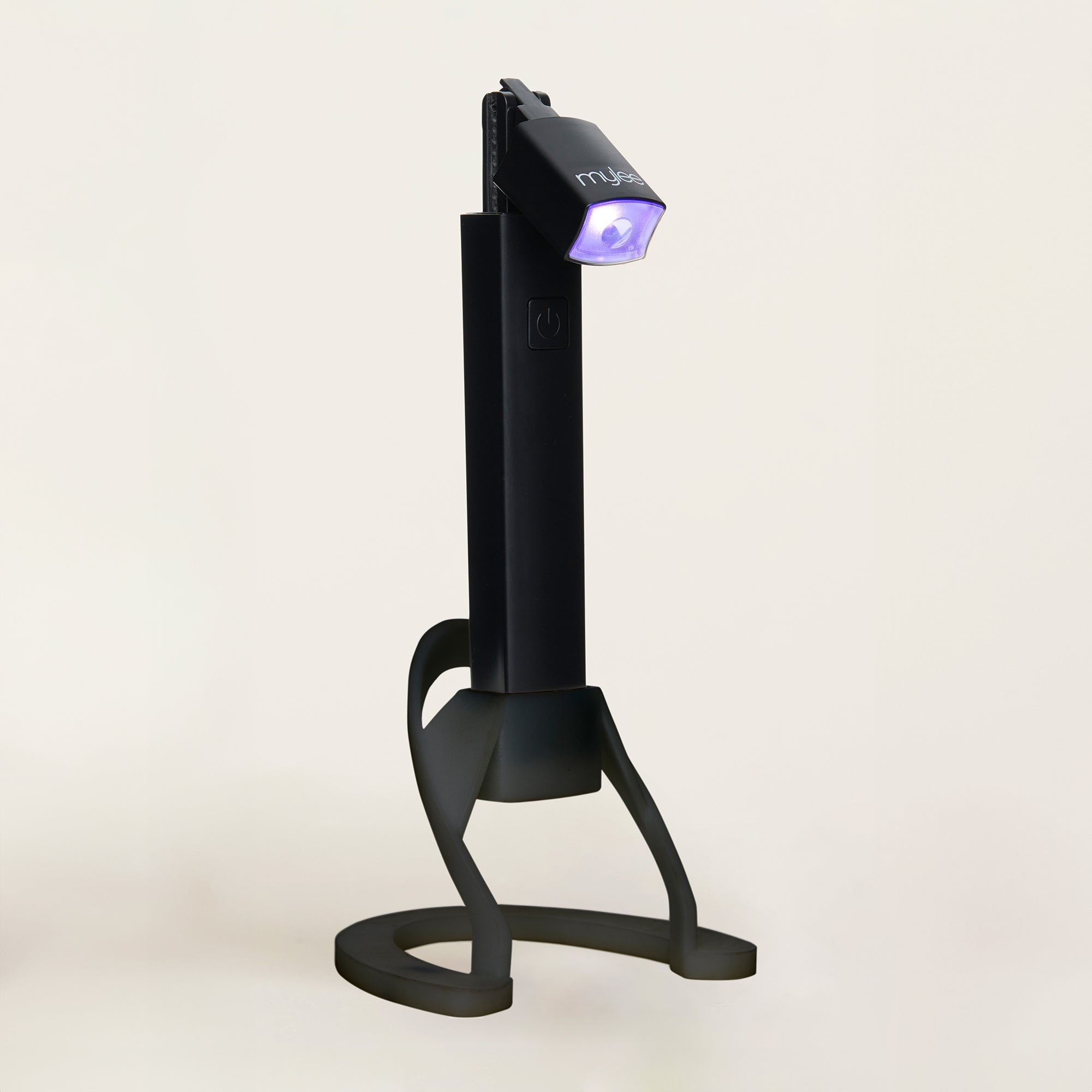 A Guide to UV vs LED Nail Lamps – What are the Differences? – Mylee