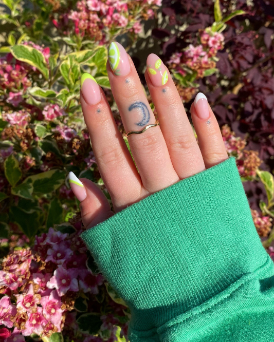 11 Hottest Summer Holiday Nails You Can't Miss Out On – Mylee